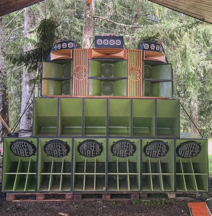 GRATEFUL VIBES SOUND SYSTEM - Dub Camp Festival